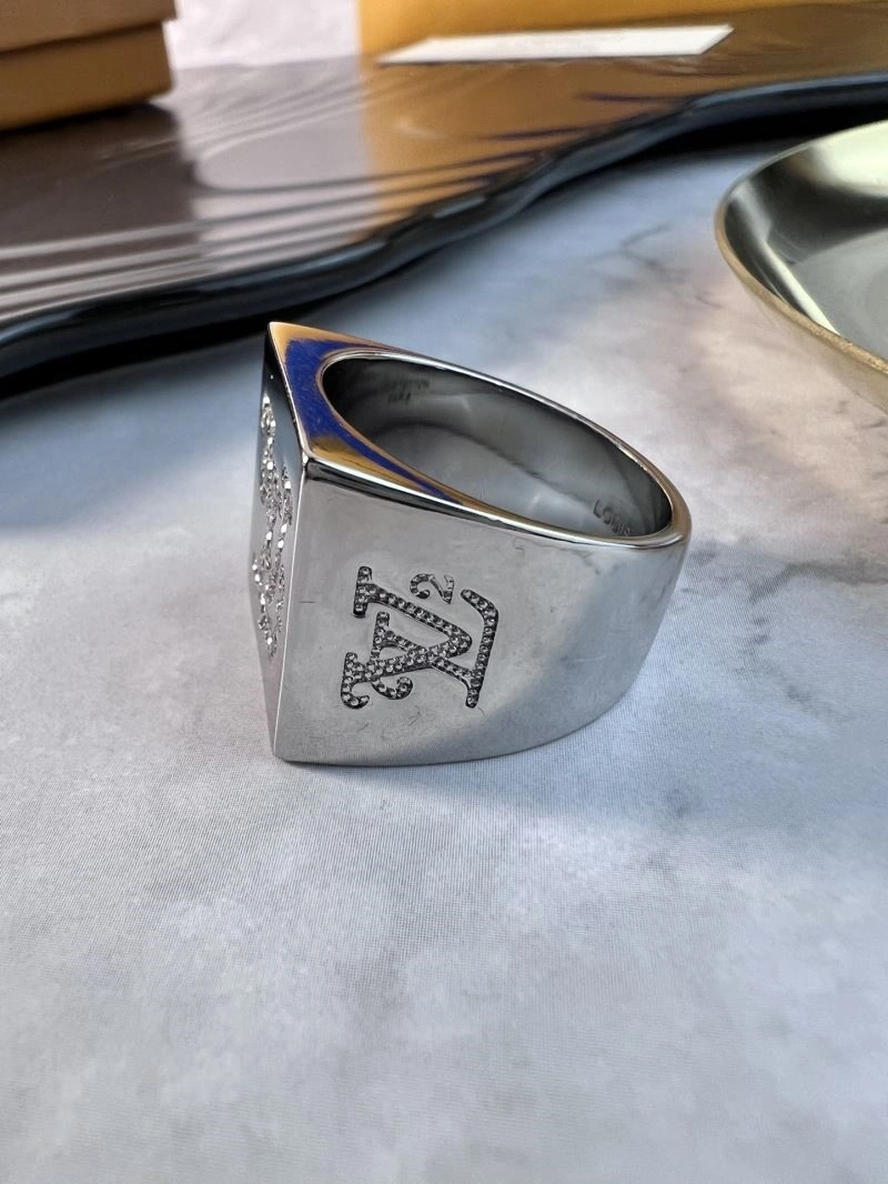 Exact replica Louis Vuitton Rings