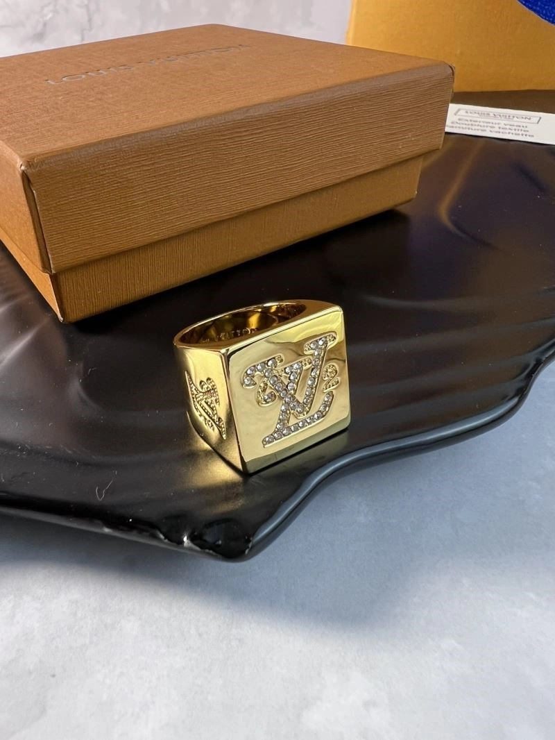 Exact replica Louis Vuitton Rings