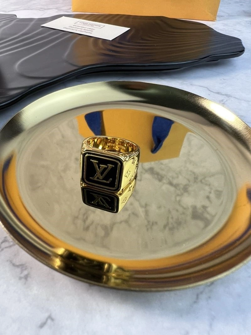 Low-cost Louis Vuitton Rings