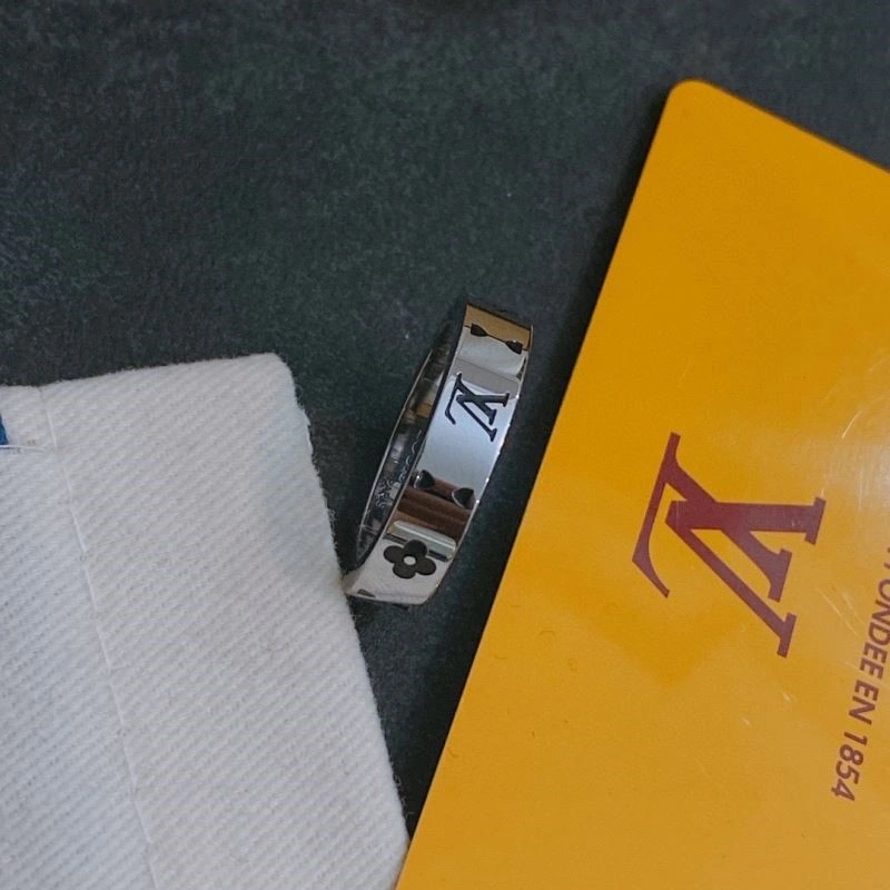 OEM Louis Vuitton Rings