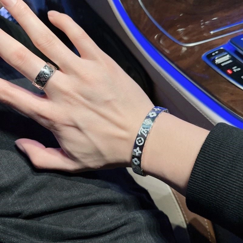Cut-rate Louis Vuitton Rings