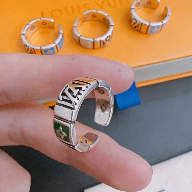 Low-cost Louis Vuitton Rings
