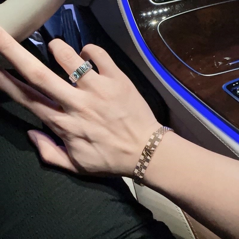 Genuine Louis Vuitton Rings