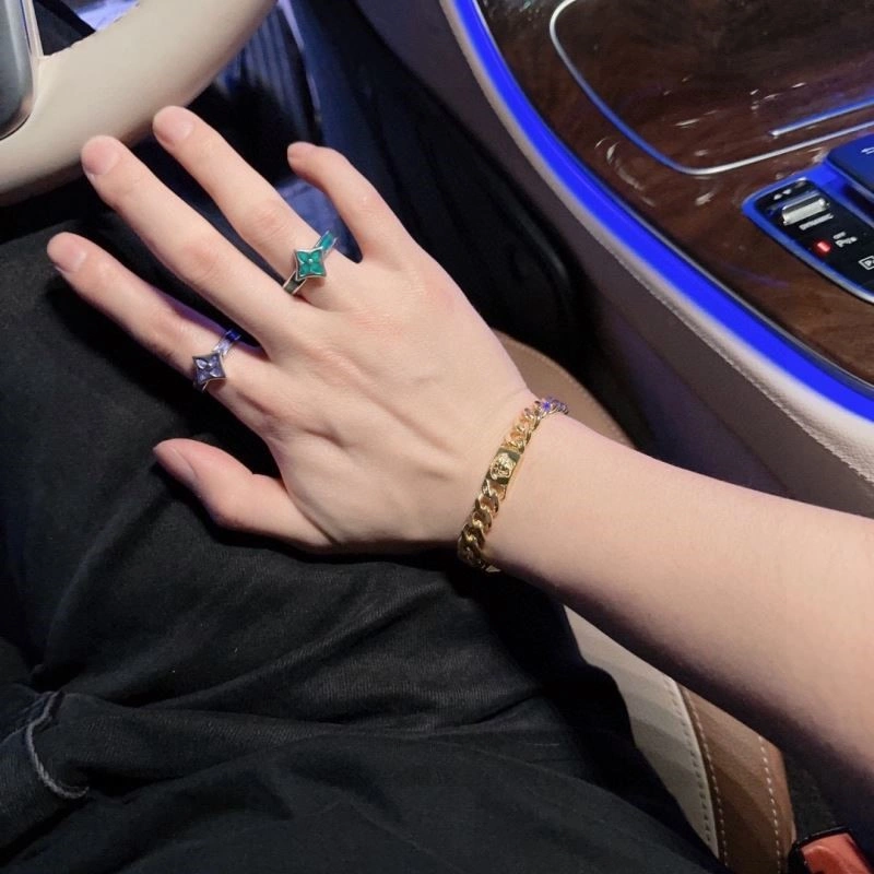 Bargain Louis Vuitton Rings