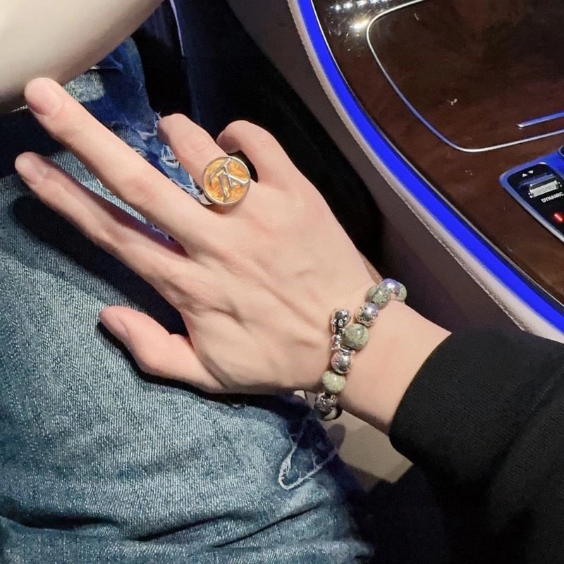 Factory-made Louis Vuitton Rings