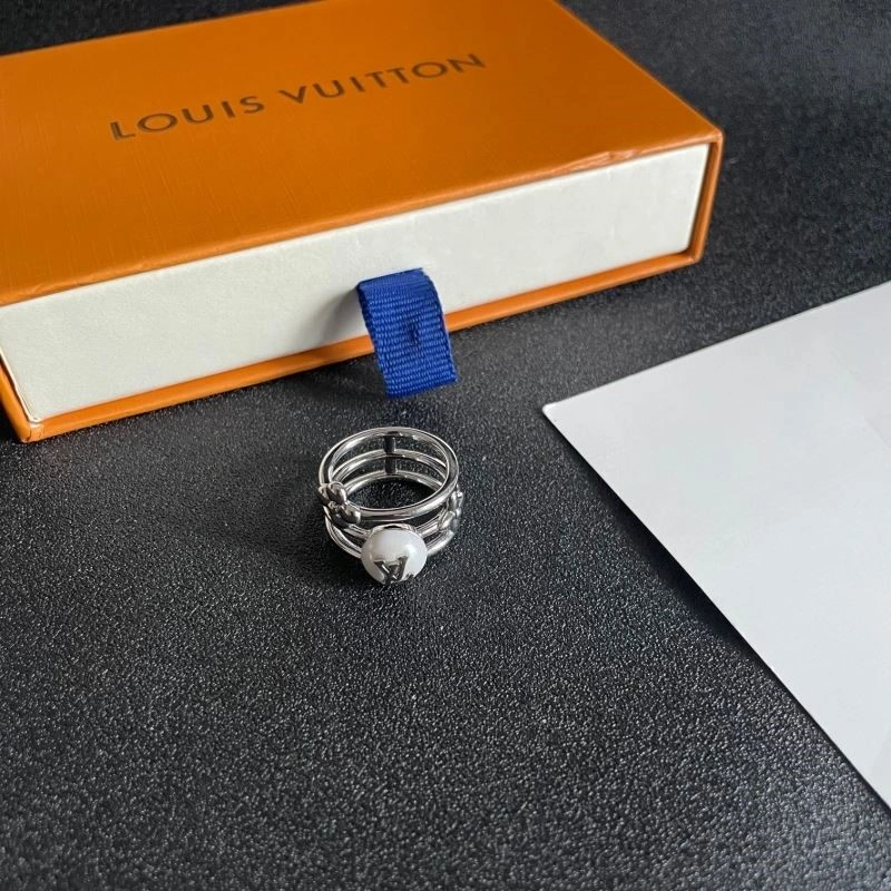 Brand-authenticated Louis Vuitton Rings