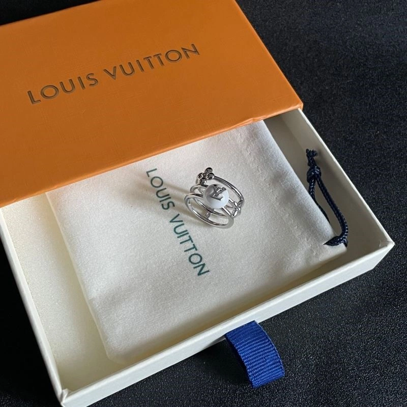 Brand-authenticated Louis Vuitton Rings