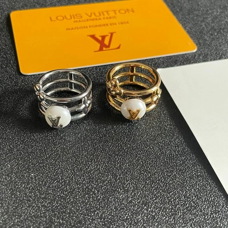 Exact replica Louis Vuitton Rings