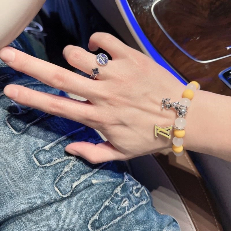 Indistinguishable Louis Vuitton Rings