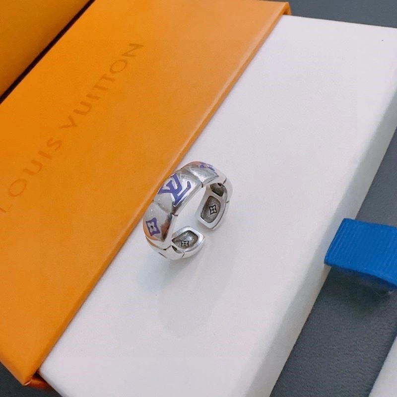 Accurate model Louis Vuitton Rings