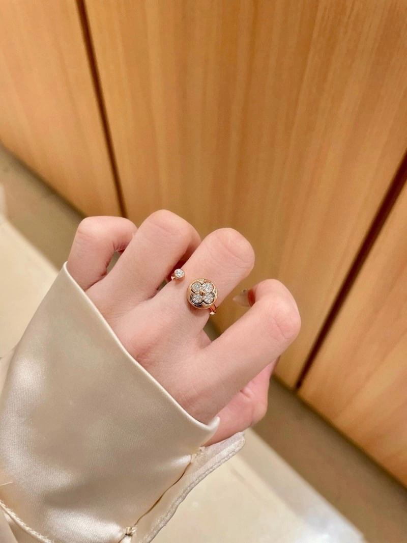 Genuine Louis Vuitton Rings