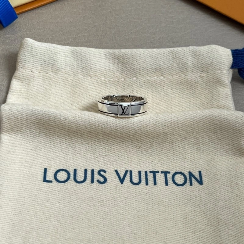 Discounted Louis Vuitton Rings