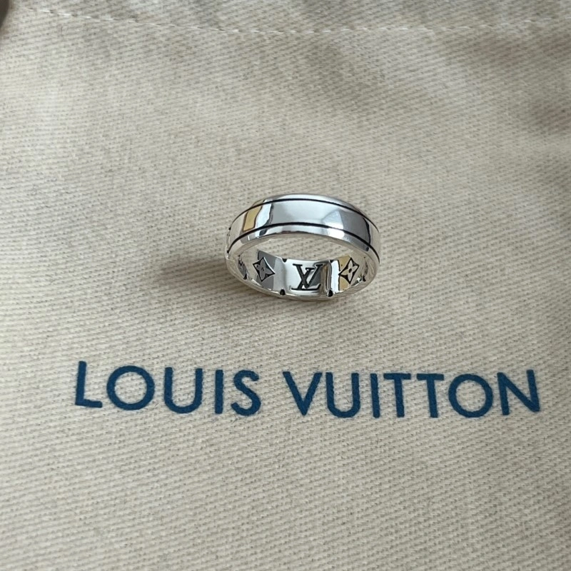 Discounted Louis Vuitton Rings