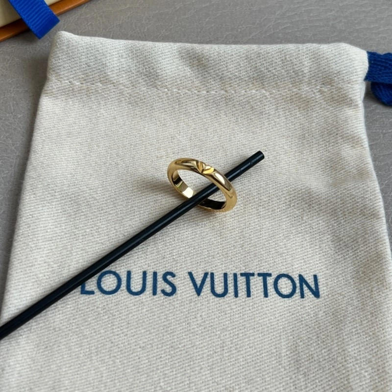 Inexpensive Louis Vuitton Rings