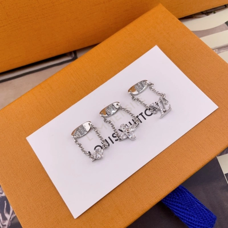 Indistinguishable Louis Vuitton Rings
