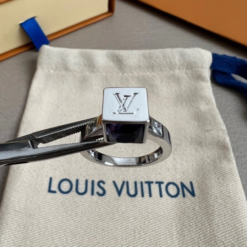 Indistinguishable Louis Vuitton Rings