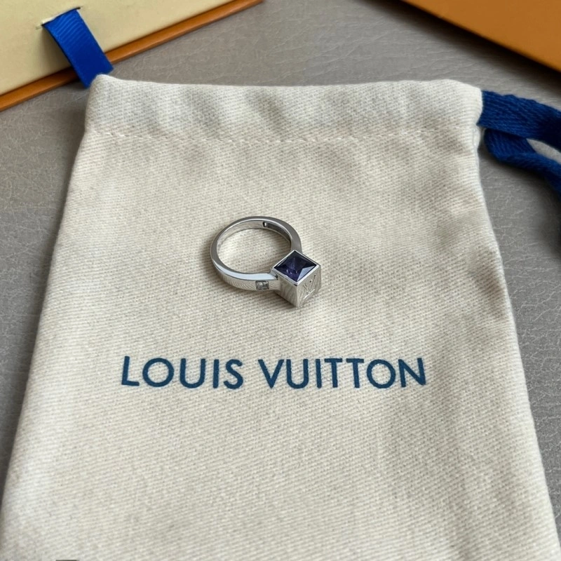 Indistinguishable Louis Vuitton Rings