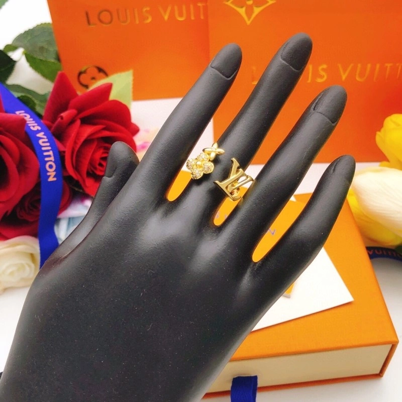 Perfect replica Louis Vuitton Rings