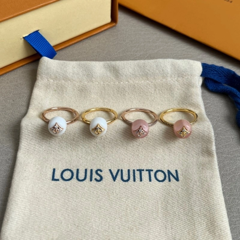 Top mirror Louis Vuitton Rings