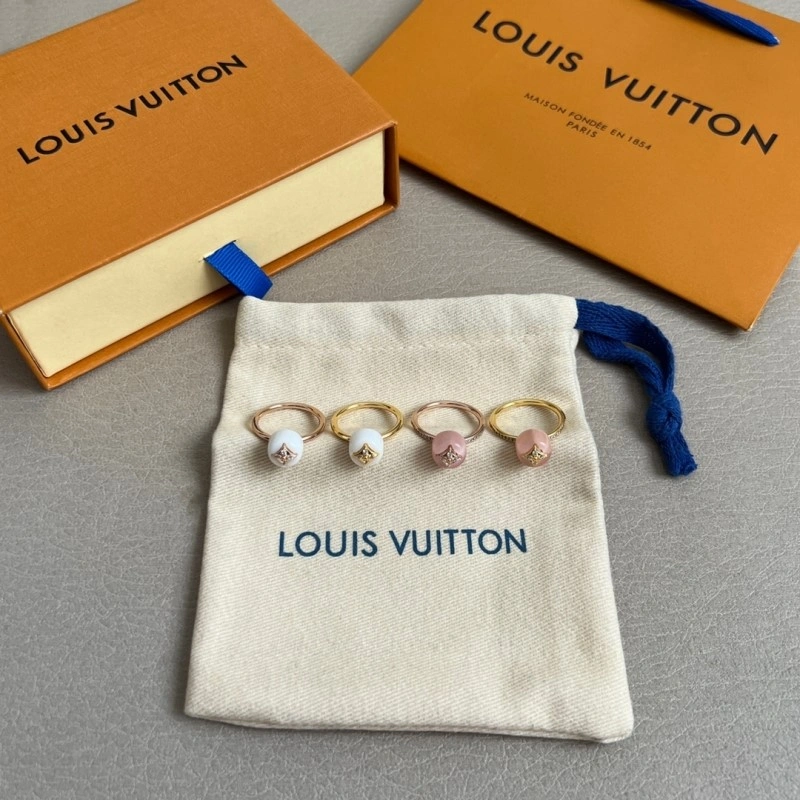 Top mirror Louis Vuitton Rings