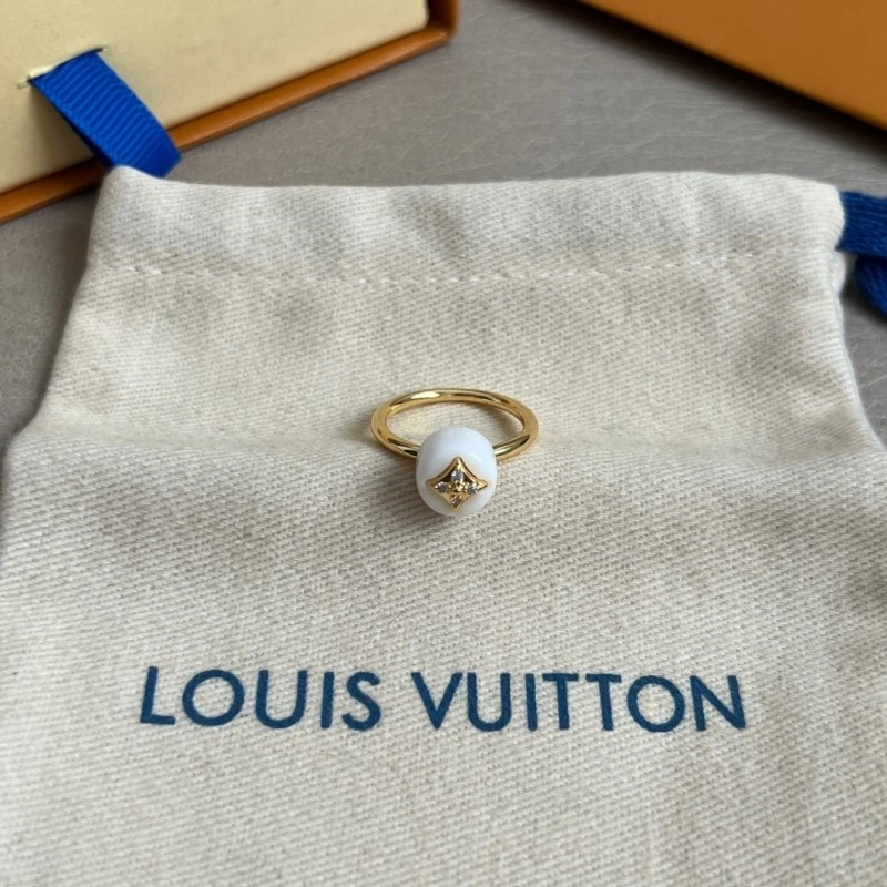 Top mirror Louis Vuitton Rings