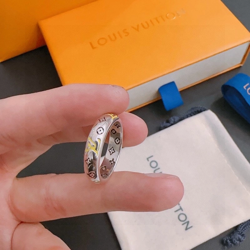 Low-cost Louis Vuitton Rings