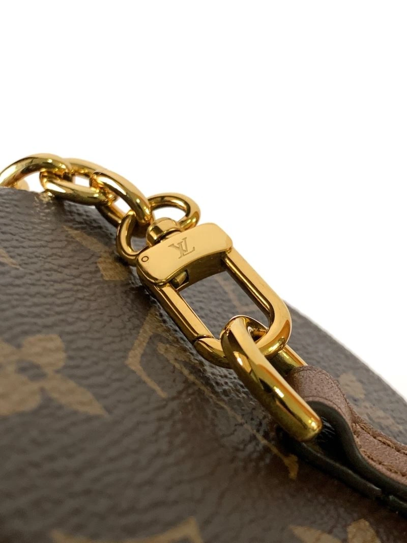 Top mirror Louis Vuitton Round Bags