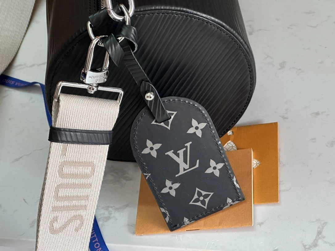 Precise copy Louis Vuitton Round Bags