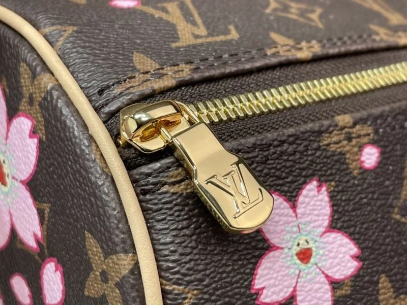 Low-cost Louis Vuitton Round Bags