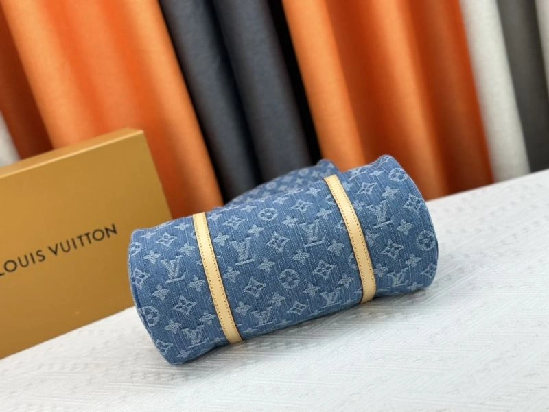 Top mirror Louis Vuitton Round Bags
