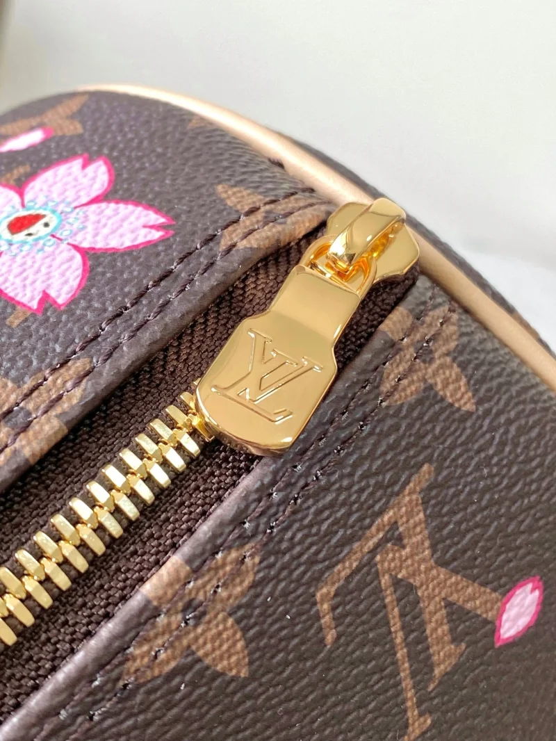Perfect replica Louis Vuitton Round Bags
