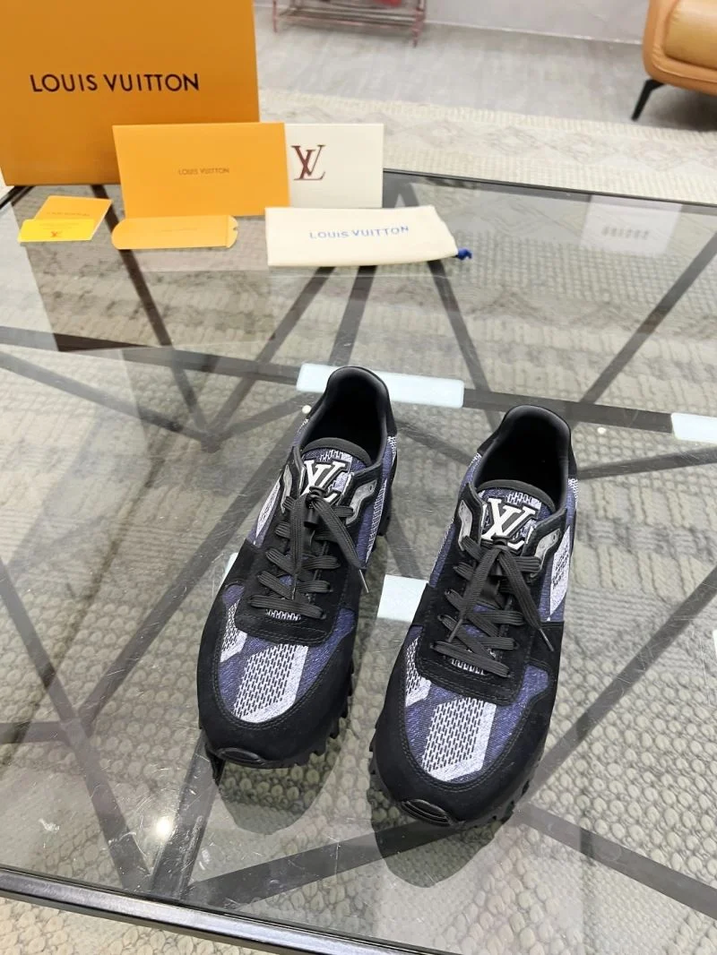 Top mirror Louis Vuitton Run Away Sneaker