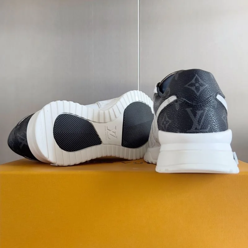 Mirror quality Louis Vuitton Run Away Sneaker