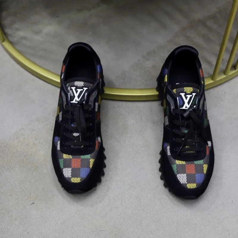 Top mirror Louis Vuitton Run Away Sneaker