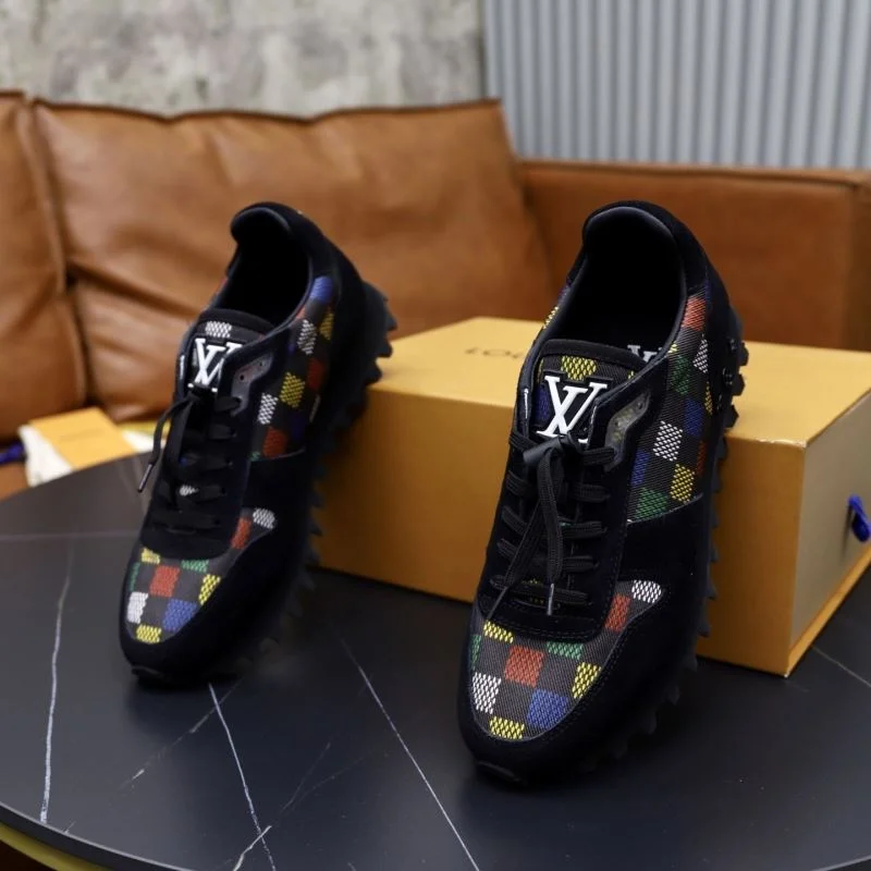 Top mirror Louis Vuitton Run Away Sneaker