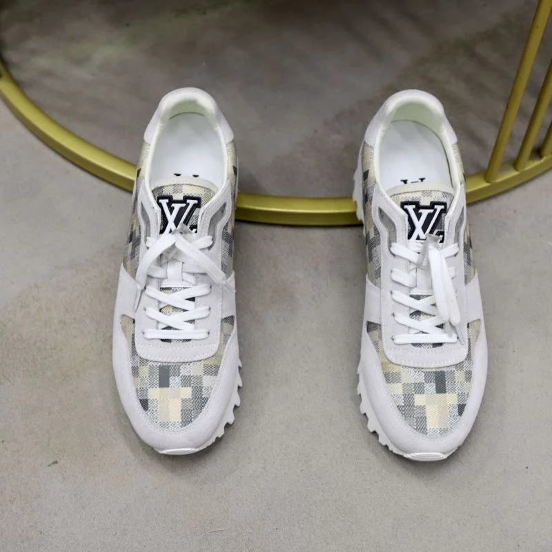 Accurate model Louis Vuitton Run Away Sneaker