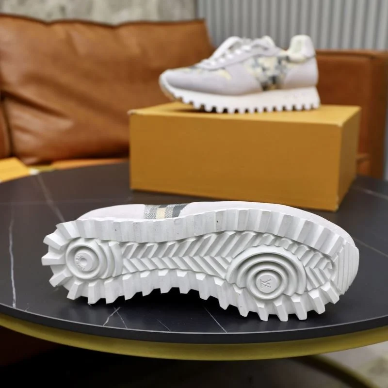 Accurate model Louis Vuitton Run Away Sneaker