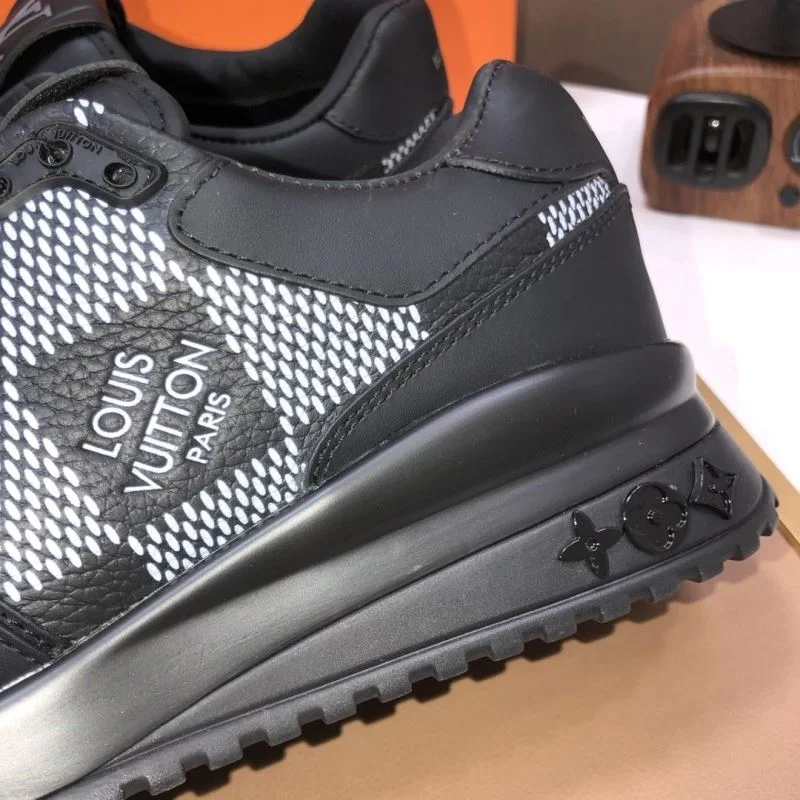 Accurate model Louis Vuitton Run Away Sneaker