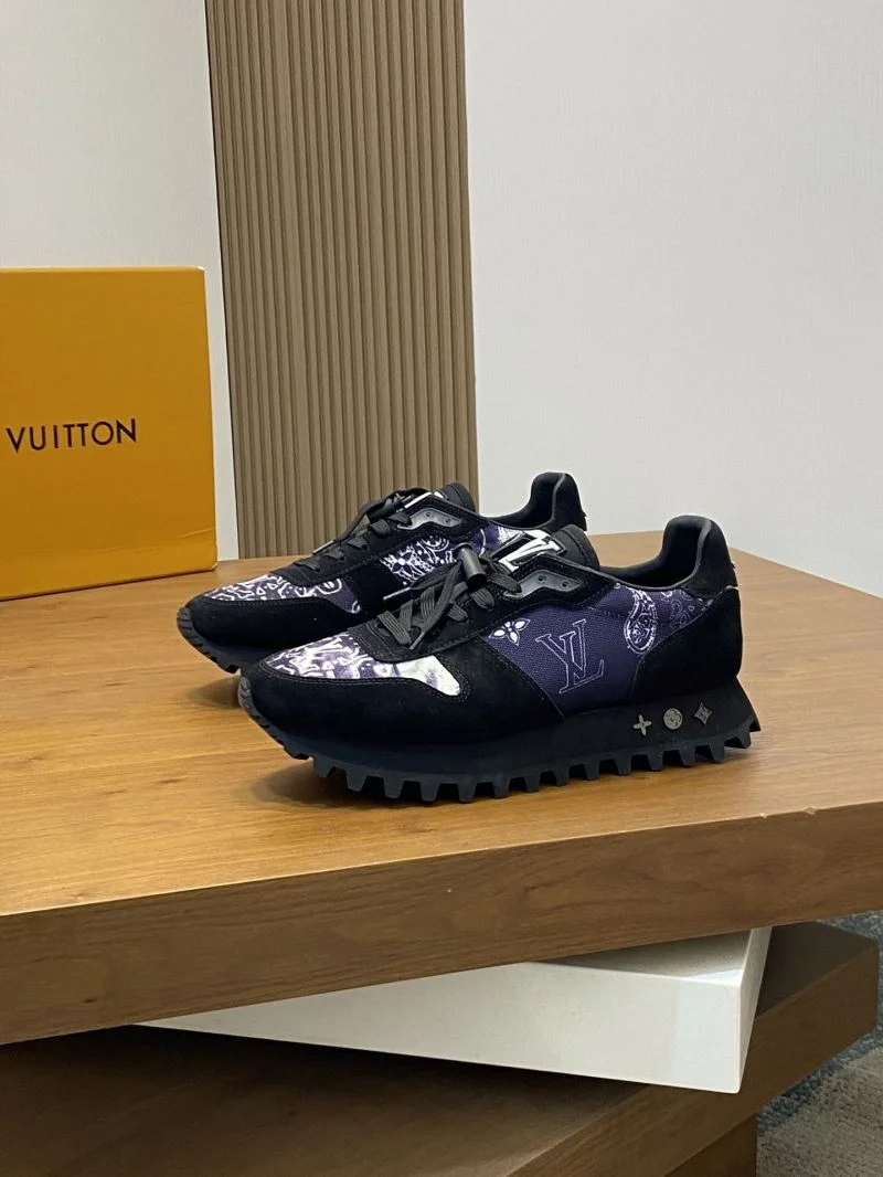 Accurate model Louis Vuitton Run Away Sneaker