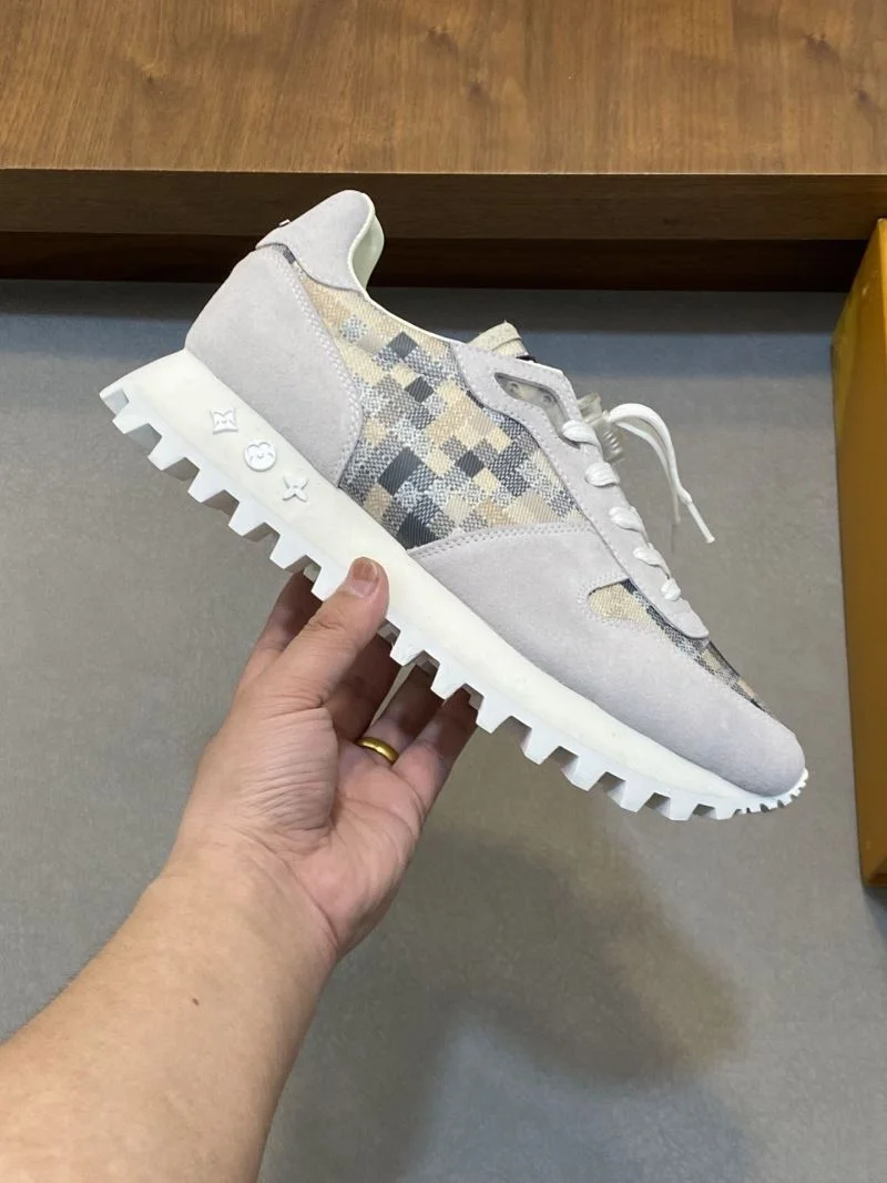 High fidelity Louis Vuitton Run Away Sneaker