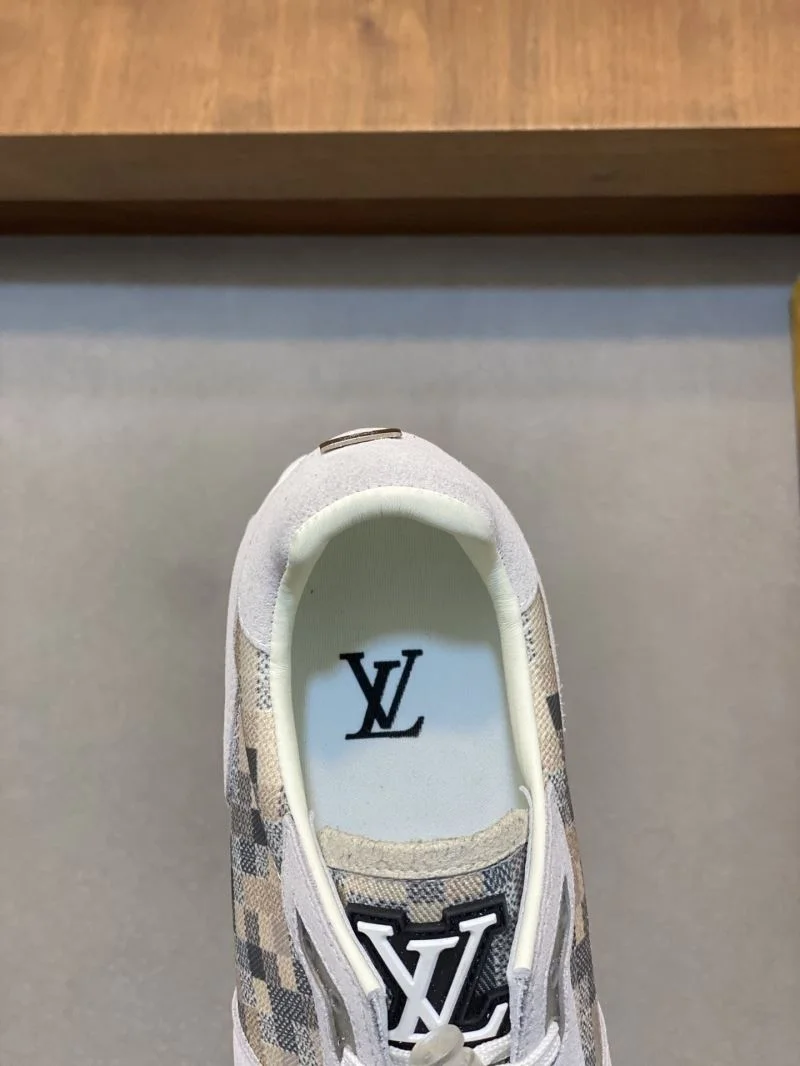 High fidelity Louis Vuitton Run Away Sneaker
