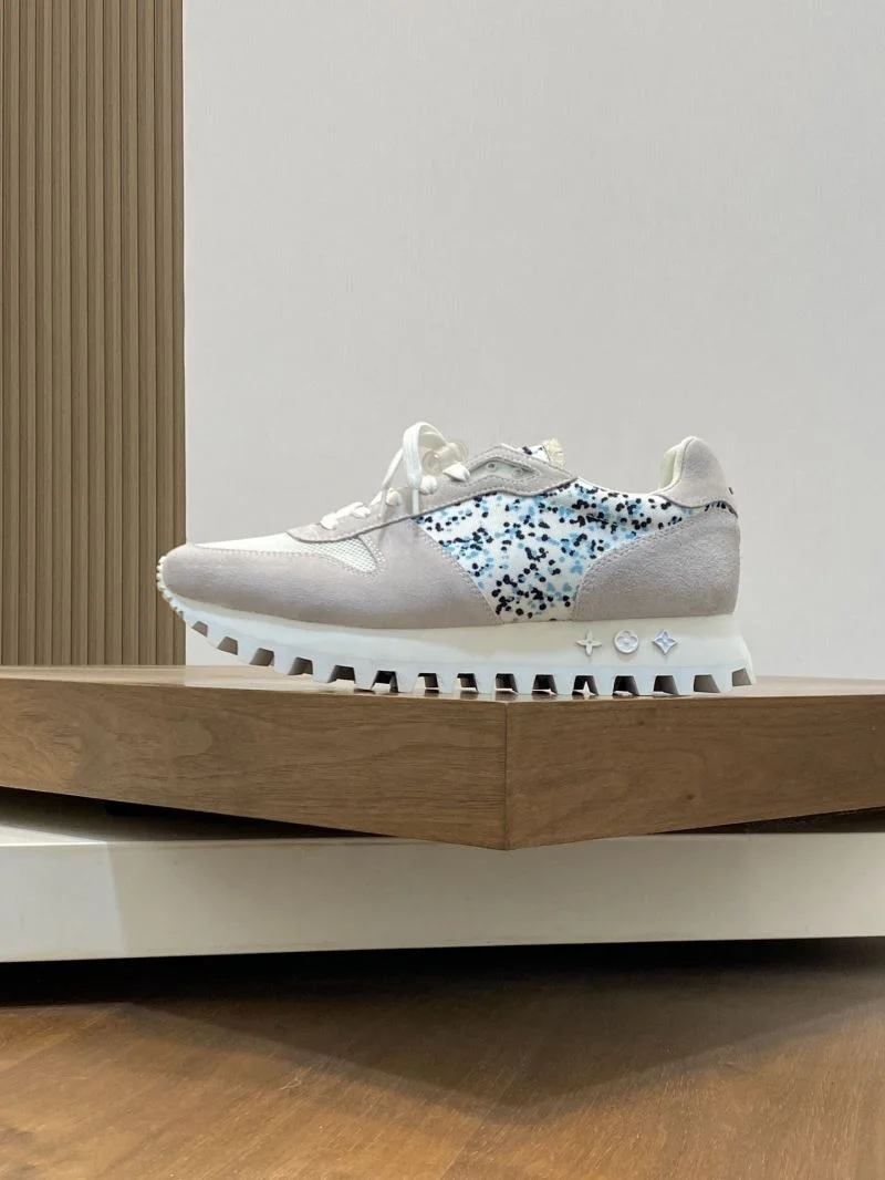 Perfect replica Louis Vuitton Run Away Sneaker