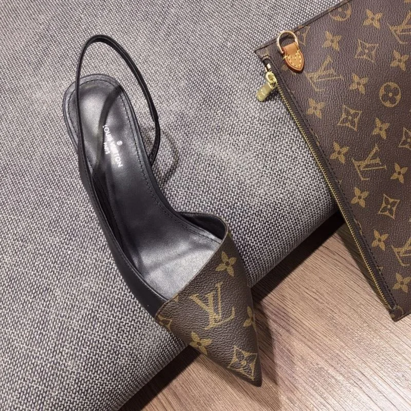 Top match Louis Vuitton Sandals
