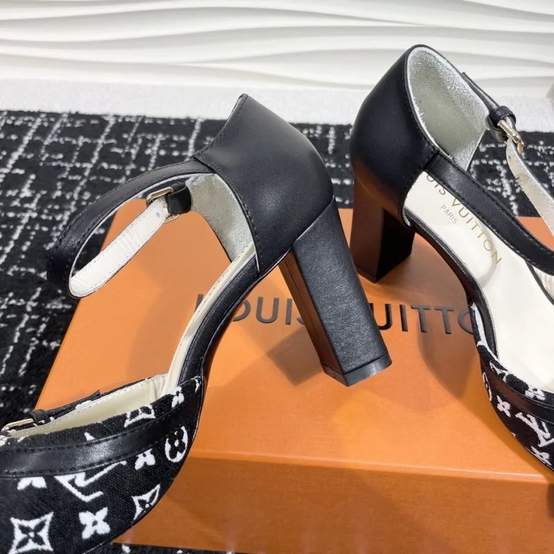 Brand-authenticated Louis Vuitton Sandals