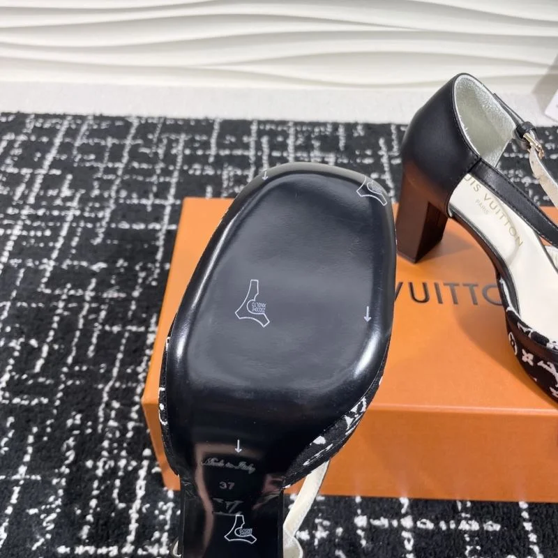 Brand-authenticated Louis Vuitton Sandals