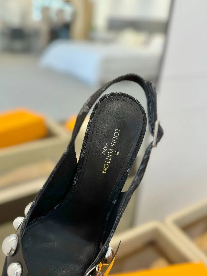 Low-cost Louis Vuitton Sandals