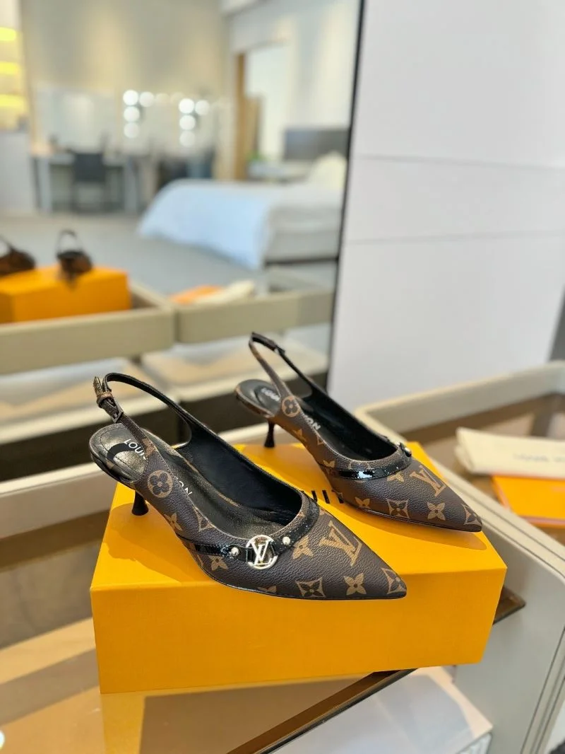 Top mirror Louis Vuitton Sandals