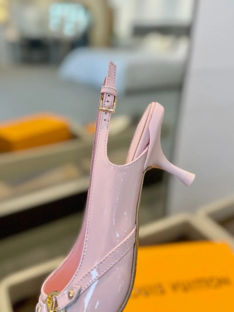 Accurate model Louis Vuitton Sandals