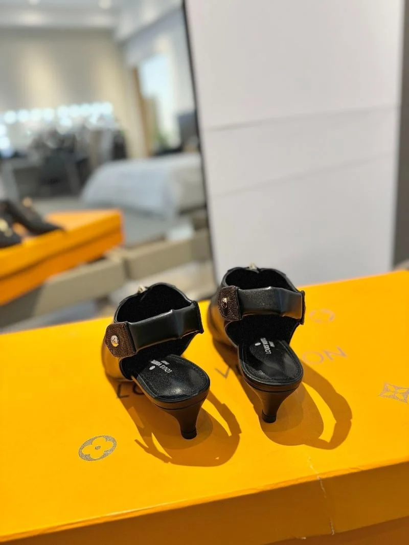 Mirror quality Louis Vuitton Sandals