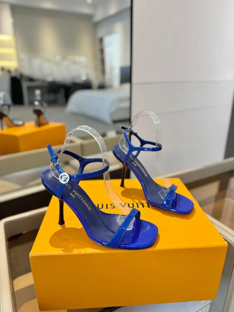 Accurate model Louis Vuitton Sandals